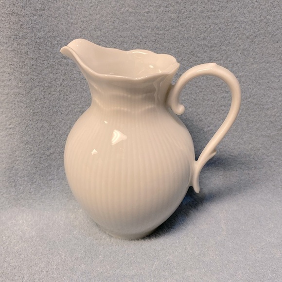 Kaiser | Dining | Kaiser Romantica Mini Creamer All White ...